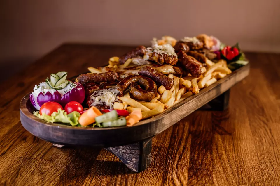 Jela sa roštilja Doboj | Roštiljnica Milenijum